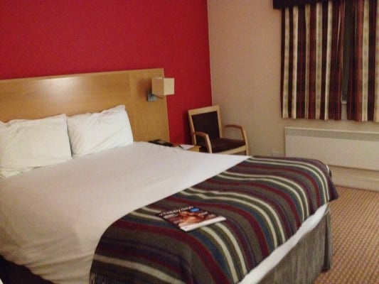 VILLAGE MAIDSTONE - Updated December 2024 - Forstal Road, Maidstone ...