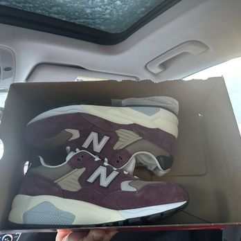 NEW BALANCE FACTORY STORE - Updated October 2025 - 57 Photos & 184 ...