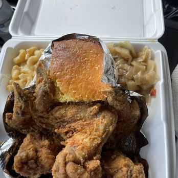 SWEET LISA’S CAFE - Updated November 2025 - 82 Photos & 59 Reviews ...