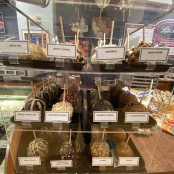 THE ROYAL CHOCOLATE - Updated June 2024 - 556 Photos & 147 Reviews ...