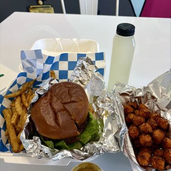 THE BEET BOX - Updated December 2025 - 57 Photos & 57 Reviews - 7101 NW ...