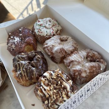 PARLOR DOUGHNUTS - Updated February 2025 - 342 Photos & 136 Reviews ...