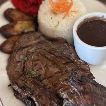 ISLA CUBAN-LATÍN KITCHEN & RUM BAR - Updated June 2024 - 3150 Photos ...