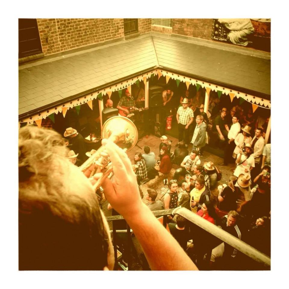 HEEBIE JEEBIES - Updated December 2024 - 20 Photos & 33 Reviews - 80-82 ...