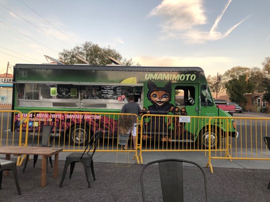 UMAMI MOTO FOOD TRUCK - Updated October 2024 - 42 Photos & 38 Reviews ...