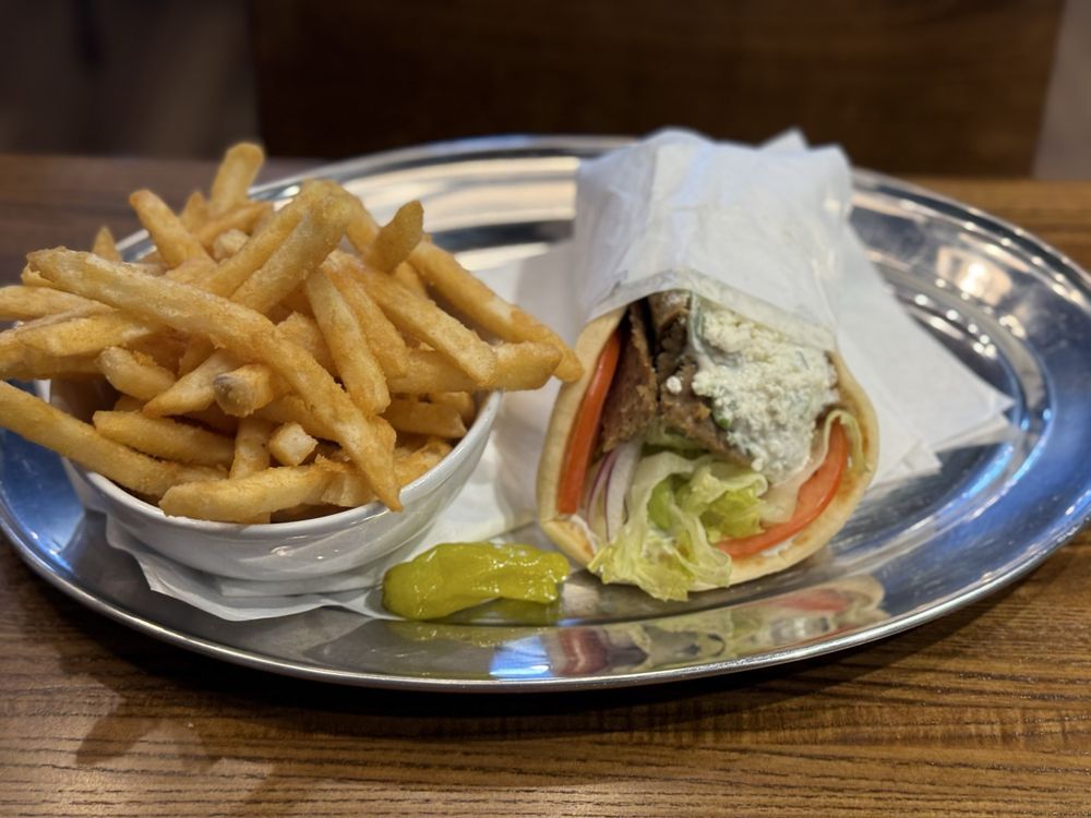 MERÁKI GREEK GRILL - Updated December 2025 - 101 Photos & 83 Reviews ...