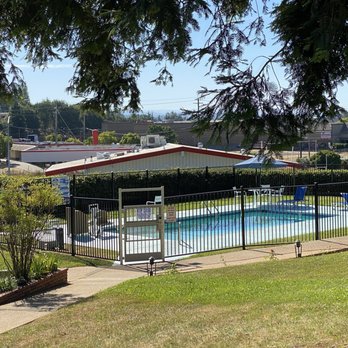 FOOTHILLS MOTEL - Updated February 2025 - 62 Photos & 68 Reviews ...