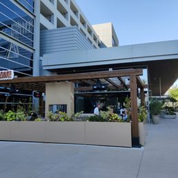 SOLSTICE - Updated December 2025 - 2549 Photos & 763 Reviews - 18555 ...