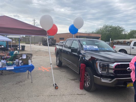 DESTINATION FORD - Updated September 2025 - 23 Photos - 407 N Main St ...