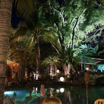 ZOI RESTAURANT & LOUNGE - Updated December 2024 - 382 Photos & 153 ...