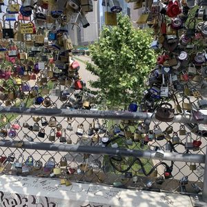 THE LOVE LOCK BRIDGE - 13 Photos - 500 Allen Pkwy, Houston, Texas ...