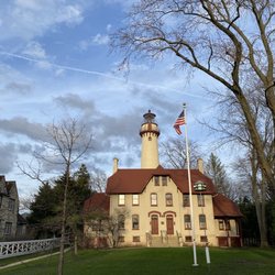 GROSSE POINTE LIGHTHOUSE - 56 Photos & 14 Reviews - 2601 Sheridan Rd ...