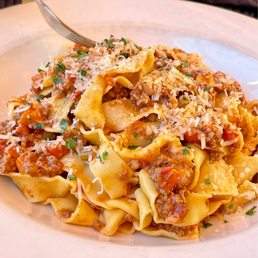 JUSTA PASTA - Updated October 2025 - 212 Photos & 364 Reviews - 1326 NW ...