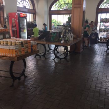 EVANS CREOLE CANDY CO - Updated December 2025 - 76 Photos & 28 Reviews ...