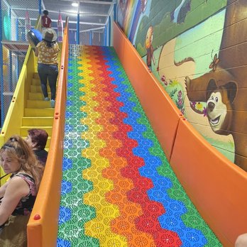 FUNHOUSE FACTORY - Updated September 2024 - 67 Photos & 74 Reviews ...