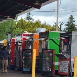 THE YARD FOOD PARK - Updated July 2025 - 278 Photos & 457 Reviews ...