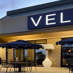 VELE - Updated December 2025 - 203 Photos & 175 Reviews - 3241 W Iles ...
