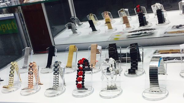 CHICAGO GADGETS STORE - Updated October 2025 - 22 Photos & 189 Reviews ...