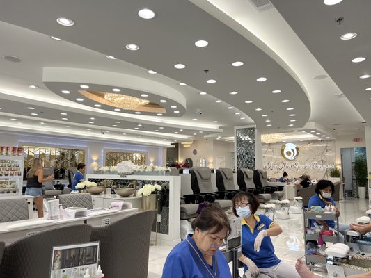 ULTRA LUX NAIL SPA & BEYOND - Updated September 2024 - 10 Photos - 965 ...