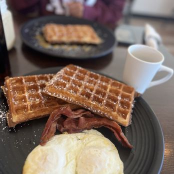 WAFFLELICIOUS - Updated July 2025 - 35 Photos & 22 Reviews - 2188 State ...