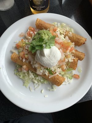 CALIENTE MEXICAN TAQUERIA - 143 Photos & 161 Reviews - 135 Archbishop ...