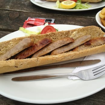 COMPTON ABBAS AIRFIELD RESTAURANT - Updated September 2025 - 24 Photos ...