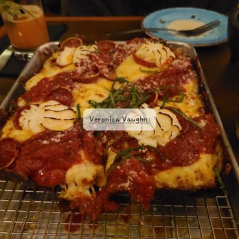 WHITE RABBIT GASTROPUB - Updated December 2025 - 826 Photos & 975 ...