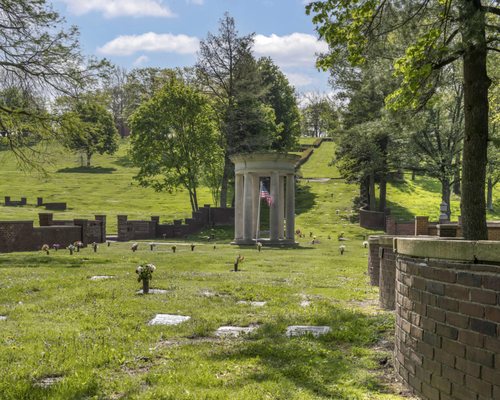 JEFFERSON MEMORIAL CEMETERY - Updated October 2025 - 27 Photos - 301 ...