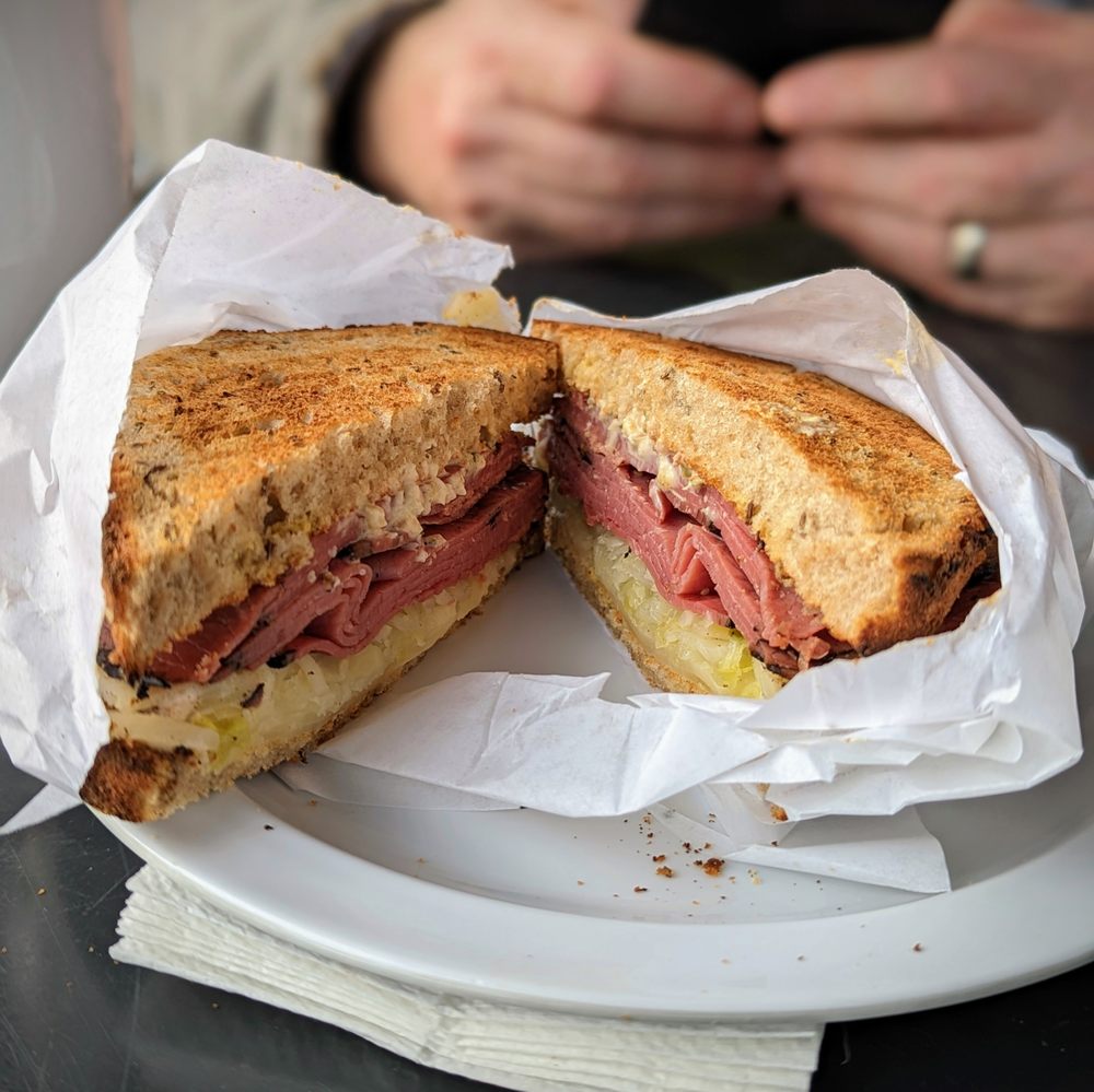 HUDSON BAY CAFE - Updated August 2024 - 202 Photos & 333 Reviews - 5401 ...