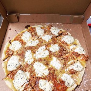 SALVATORIS AUTHENTIC ITALIAN EATERY - FORT WAYNE - Updated May 2024 ...