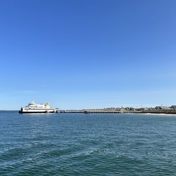 ISLAND QUEEN - Updated December 2025 - 99 Photos & 67 Reviews - 75 ...