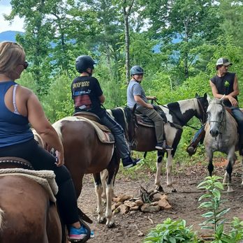 BLUE RIDGE MOUNTAIN TRAIL RIDES - Updated December 2025 - 186 Photos ...