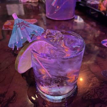 TIKI HOUSE - Updated September 2025 - 170 Photos & 124 Reviews - 203 ...