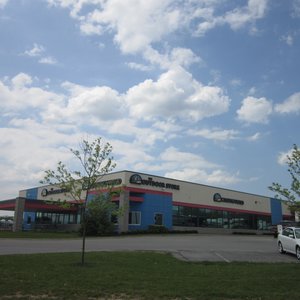 CAMPING WORLD OF ROCHESTER - Updated October 2025 - 1000 Sanford Rd N ...