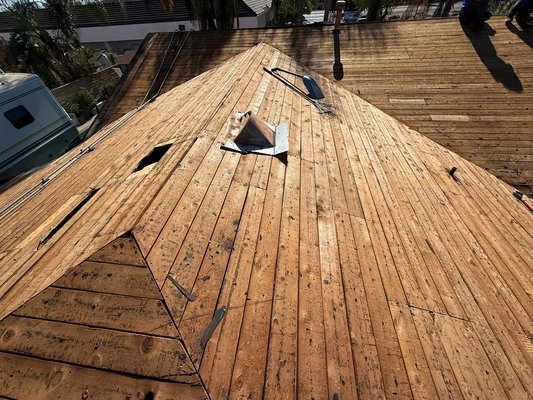 ATOM BUILDERS - Updated December 2025 - 143 Photos & 31 Reviews - Glendale, California - Roofing ...