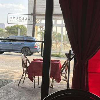 TOULOUSE CAFÉ AND BAR - Updated October 2024 - 975 Photos & 841 Reviews ...