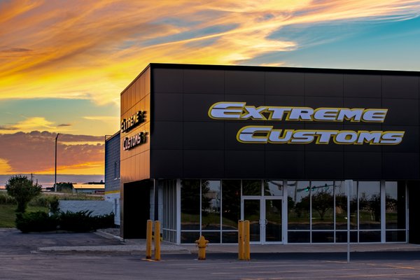 EXTREME CUSTOMS - Updated December 2025 - 13 Photos & 30 Reviews - 2175 ...