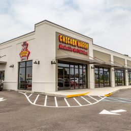 CHICKEN WAGON - Updated June 2025 - 101 Photos & 39 Reviews - 1955 ...