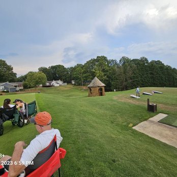 BERMUDA RUN COUNTRY CLUB - Updated January 2026 - 35 Photos - 324 ...