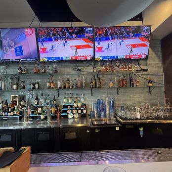 SPATCH KITCHEN & COCKTAILS - Updated October 2025 - 449 Photos & 272 ...