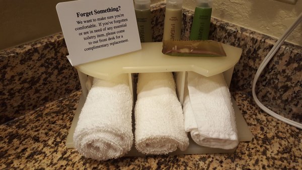 HOTEL AVYAN - Updated August 2025 - 27 Photos & 33 Reviews - 2625 ...