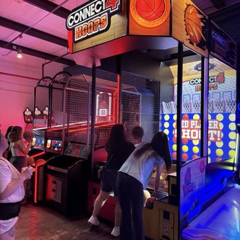 CIDERCADE HOUSTON - Updated July 2025 - 781 Photos & 496 Reviews - 2320 ...