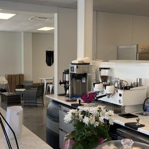 MILLBORNE BAKERY - Updated May 2024 - 1968 Oak Ridge Tpke, Oak Ridge ...