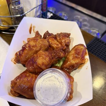 TRACKS LOUNGE - Updated September 2025 - 134 Photos & 162 Reviews ...