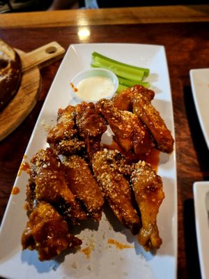 BARLETTA’S BAR & RESTAURANT - Updated August 2025 - 419 Oak St ...