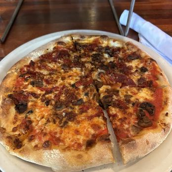 PIZZERIA TRA VIGNE - Updated December 2024 - 1098 Photos & 959 Reviews ...