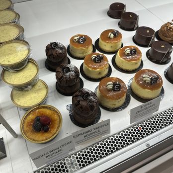 ECLAIRONS - Updated November 2024 - 424 Photos & 161 Reviews - 1737 ...