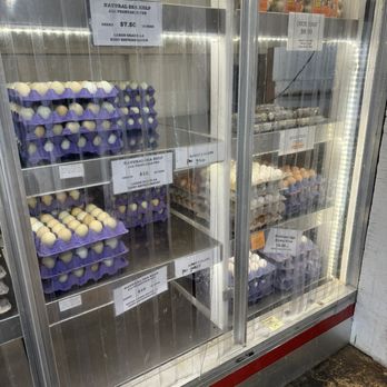 MAUST’S CALIFORNIA POULTRY - Updated August 2024 - 189 Photos & 109 ...