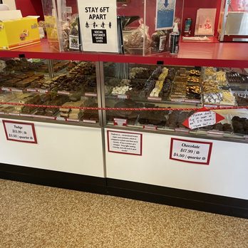 CANDYLAND - Updated December 2025 - 31 Photos & 39 Reviews - 1806 NE ...