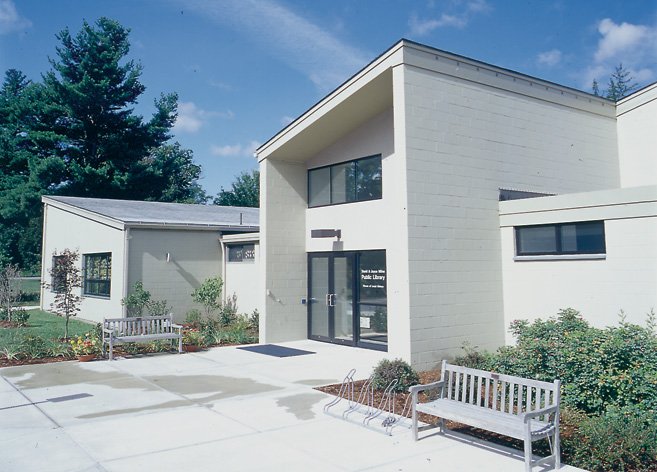 WILLIAMSTOWN PUBLIC LIBRARY - Updated August 2025 - 1095 Main St ...